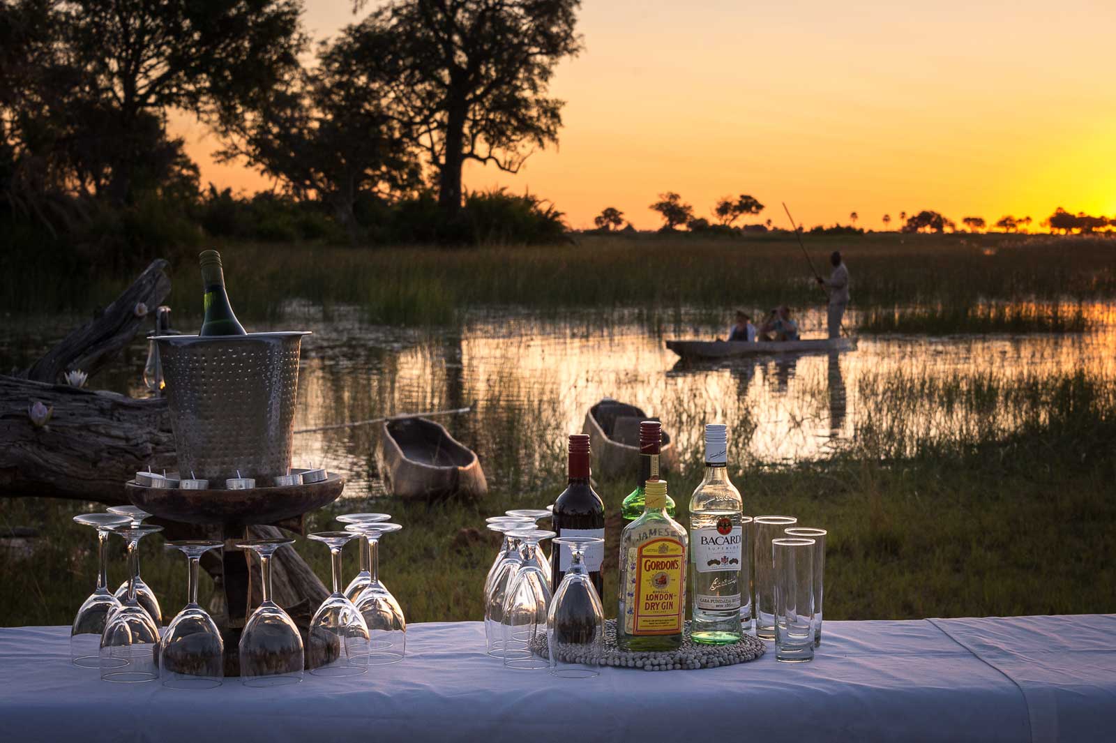 Locations: Winning Safari Sundowners | Sun Safaris Travel Blog
